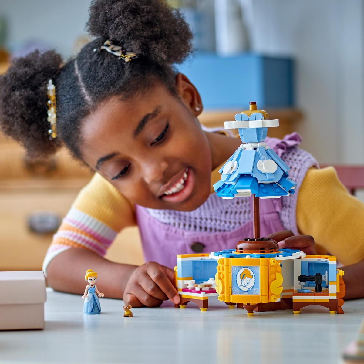 LEGO Disney Princess 43266, Cinderella's Dress | LEGO - Lekia.se